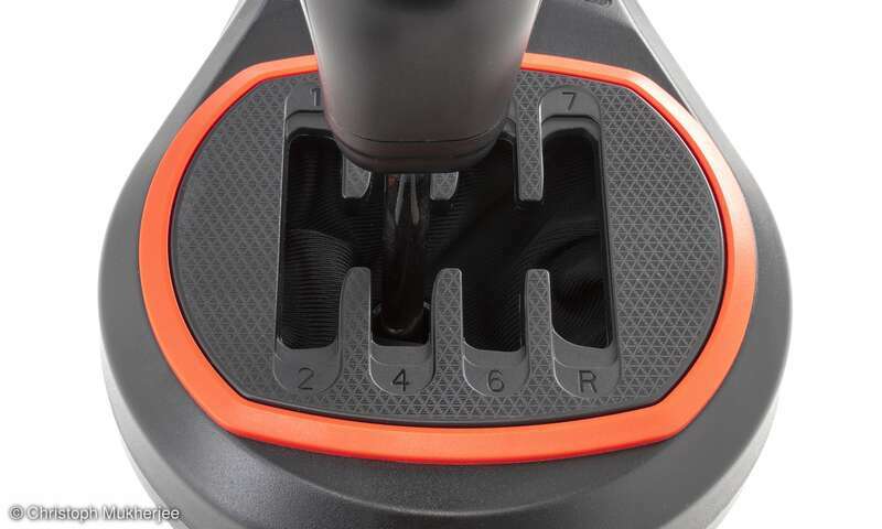 Thrustmaster TH8S Shifter Add-On im Test: Direkter Schalten - connect ...