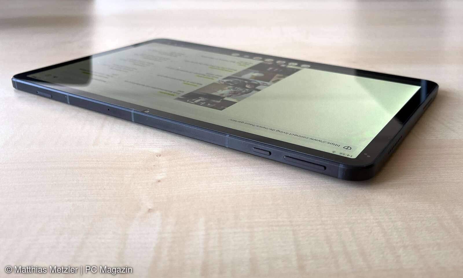 PEAQ PET 10980-F628E im Praxistest: Tablet im Metallgehäuse - connect ...