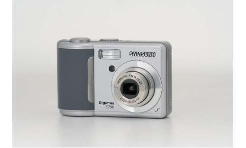 colorfoto.de Samsung Digimax S700 - connect-living