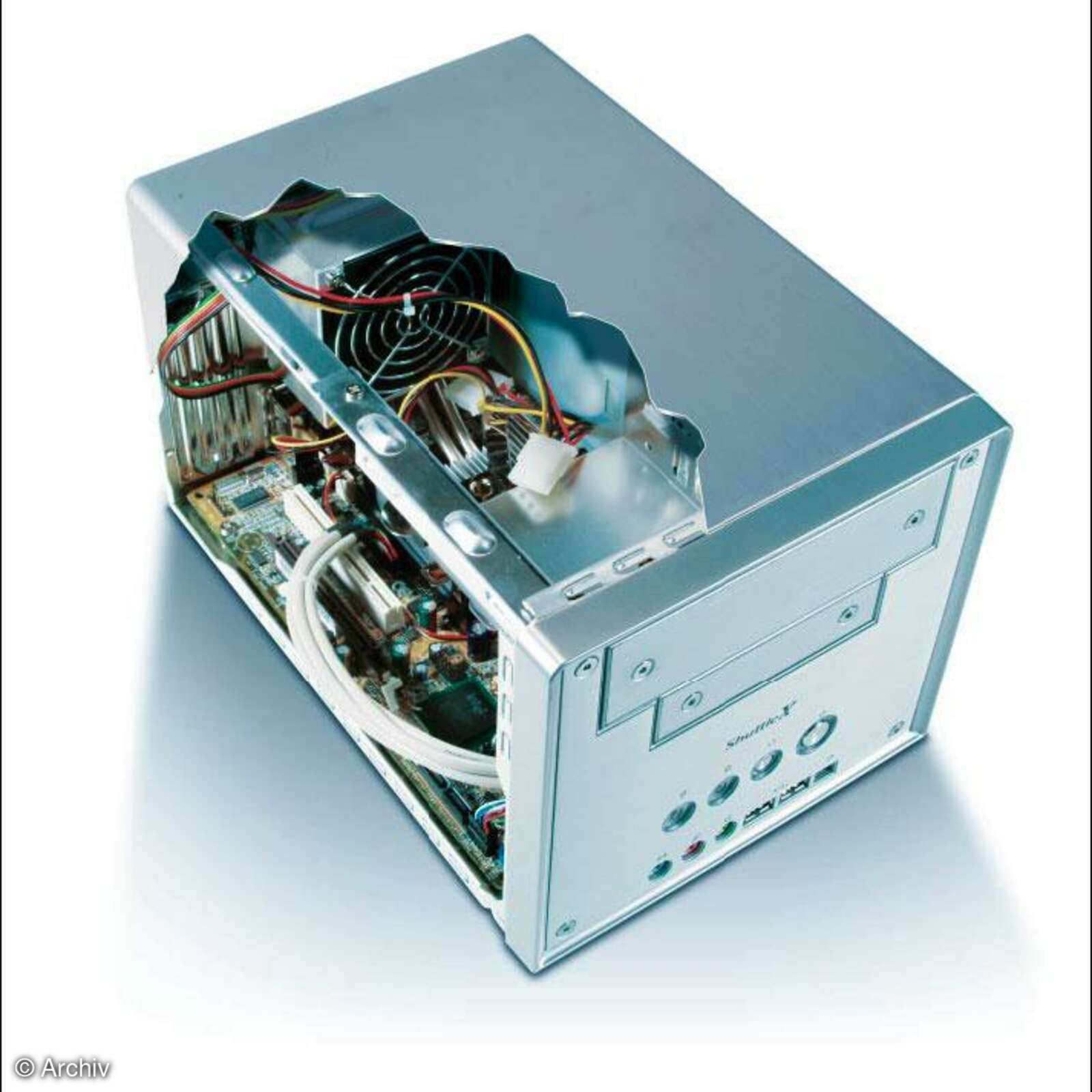 PC selbst zusammenbauen: So geht's + Konfigurationstipps - connect-living